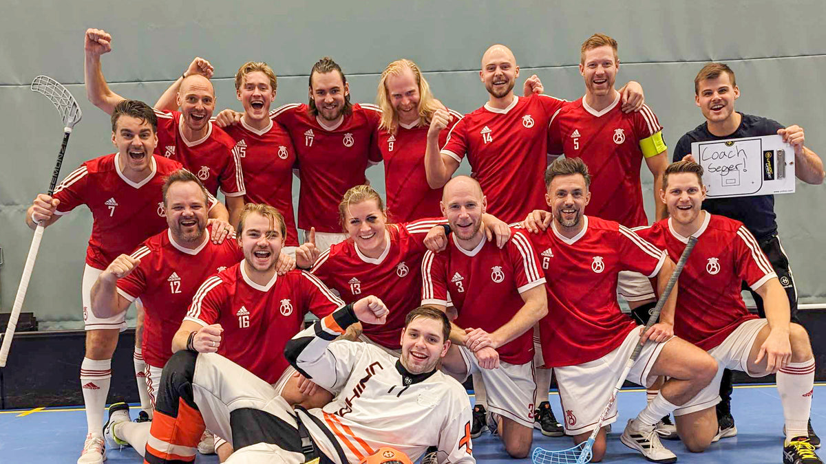 ”Brandmansbandyn” bygger förtroende och tillit på larm – DEEMONZ.COM